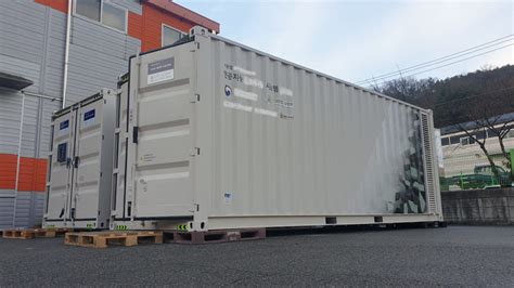 두비컴퓨팅 군용 컨테이너 데이터 센터 개발··· 수입대체 효과” 전자신문