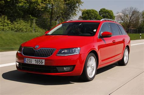 Skoda Octavia 1.6d MT (105 KM) Suv - dane techniczne, spalanie, wymiary ...