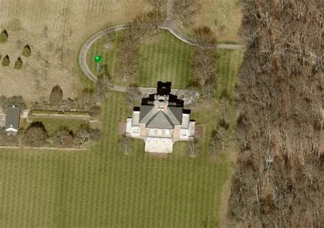 Jeffrey Epsteins Connection To An Ohio Towns Transformation And Les