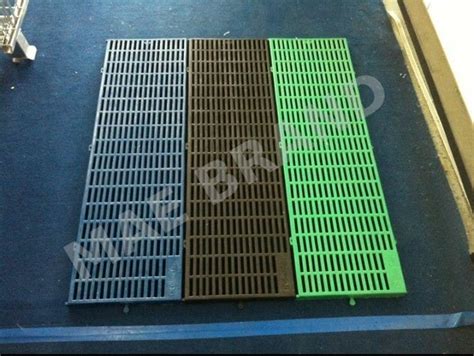 ตะแกรงสแตนเลสระบายน้ำ ตะแกรง ทุกรูปแบบ รับผลิตตามแบบ