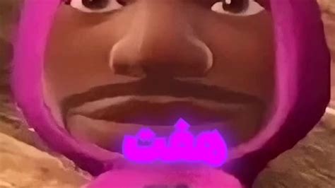 به نظرتون بچش چند سالشه بالاخره؟ نماشا