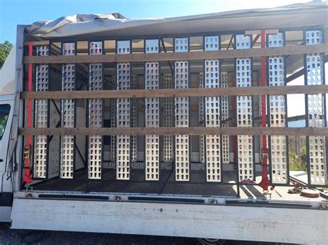 Продавам оборудване за дрехарка Други авточасти Резервни части консумативи аксесоари