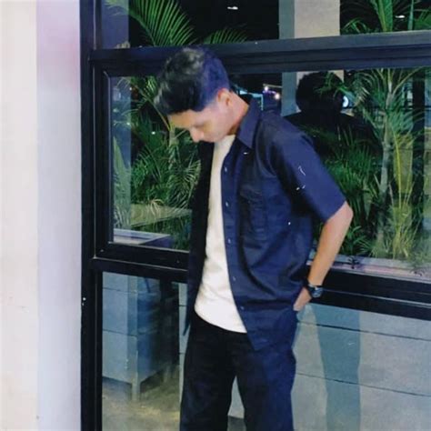 Rendi Renaldi Rendirenaldiii • Threads Say More