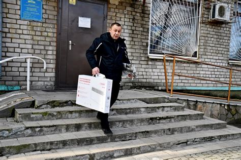 Нікополь отримав від благодійників 500 електрообігрівачів: кому їх роздали