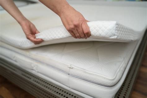 11 Best Mattress Toppers For Side Sleepers November 2024 Edition