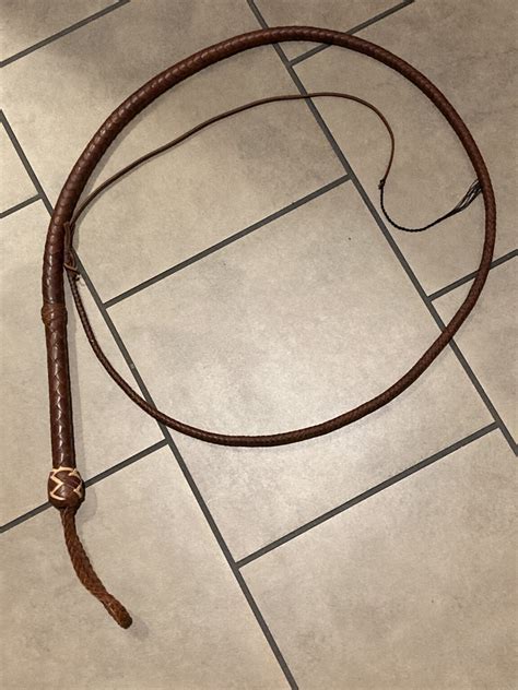 Handmade Bullwhips By Louie