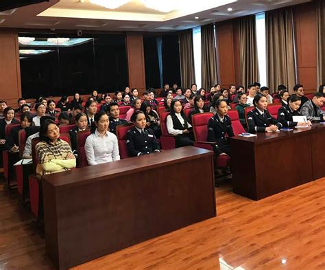 Хуулийн заалтыг агуулгаар нь дахин сэргээн батлаагүй байна гэсэн шийдвэрийг Цэц гаргалаа