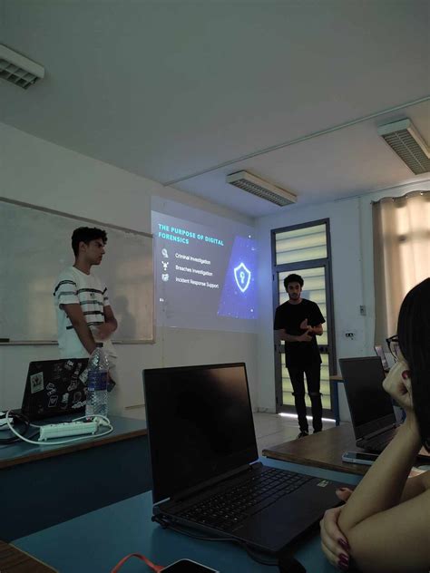 Digitalforensics Cybersecurity Engineerssparkisetcom Workshop Ctf Isetcom Dhia L 15