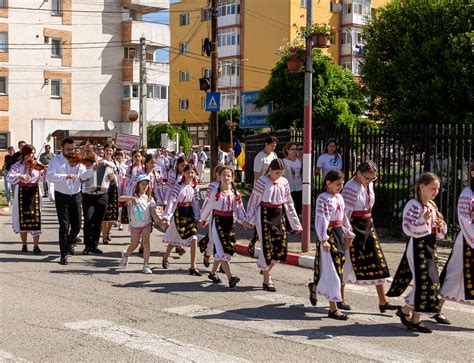 Festival Al Portului Popular în Weekend La Țicleni As In Gorj