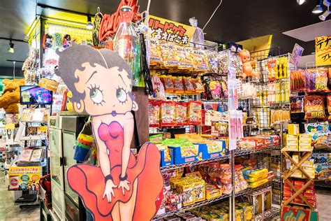 ヴィレッジヴァンガード（ヴィレッジヴァンガード） Saintcity セントシティ