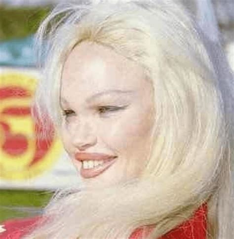 Lolo Ferrari Avant Chirurgie Photos Rares Et évolution De Son Physique Bonjour Buzz
