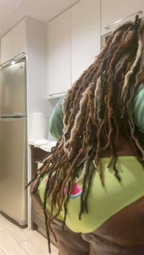 Miki Sexy KimponoMiki Twitter