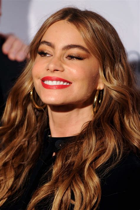 This Picture Of Sofia Vergara With Her Eyes Half Closed Is Actually A Great Guide For Putting On