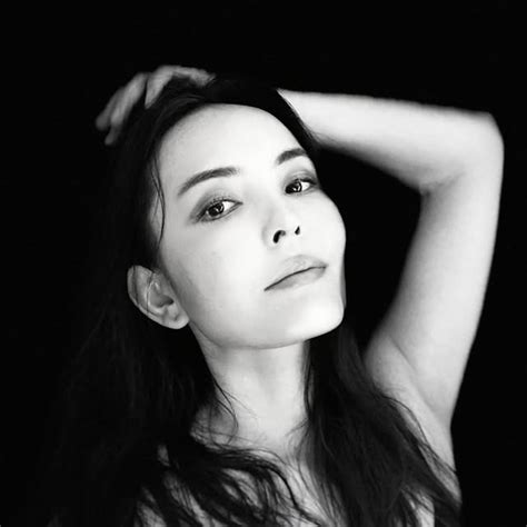 Эргэн тойронд байгаа нөлөөлөл энерги халдвартай Хортой гутранги хохирогч ававч үл ханах