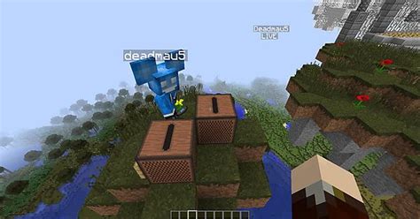 I Added A Deadmau5 Npc To My Server Spawn That Djs Using The Mc Soundtrack Imgur