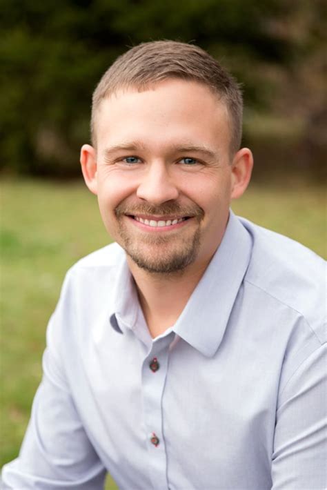 Rising Star Eric Kahle