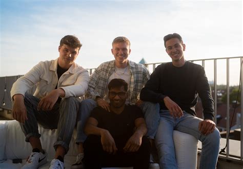 Vickii Das erste Gen Z Fintech Start up StartupValley Erfolgreich Gründen und durchstarten