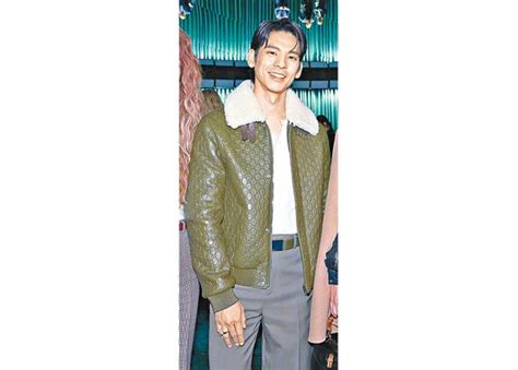 肖戰Jin米蘭惹哄動 容祖兒被男神包圍 貼實李政宰集郵 東方日報