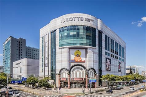 롯데백화점 일산점 쇼핑 정보와 주변 관광 명소 및 근처 맛집 여행 정보