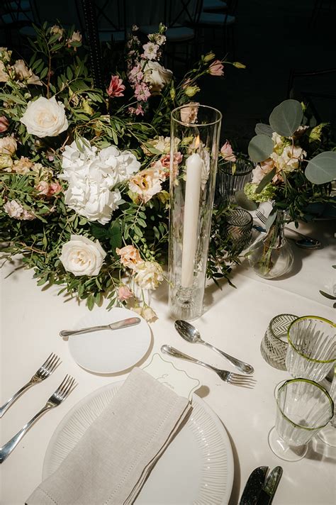 A Sassi Holford Bride For A Rustic Summery Jewish Wedding In Portugal