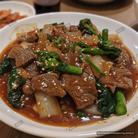 Ai创作图美食 美味 家常菜 牛肉 西兰花 午餐 晚餐 食谱 烹饪 厨房 美食分享 美食摄影 烹饪技巧 美食爱好者 好吃 营养 健康 简单 易