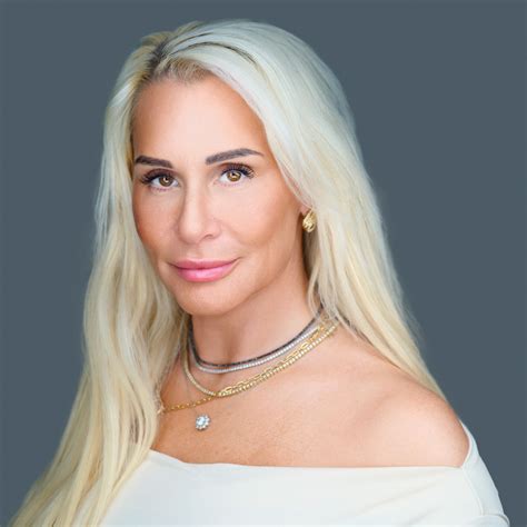 J Erlien Fine Jeweler