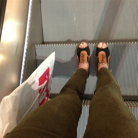 Marisa Cruzs Feet
