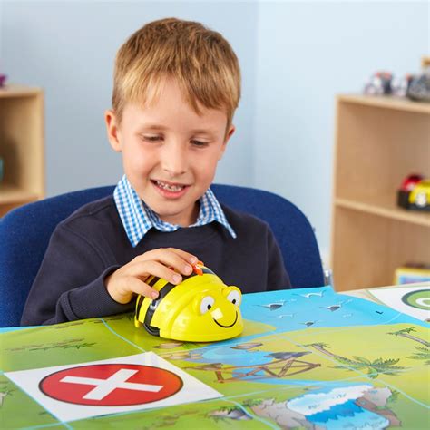 Bee Bot® Programmable And Rechargeable Robot Bee Bot® Programmable And Rechargeable Robot