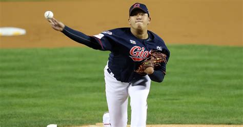 롯데 자이언츠 투수 서준원 ‘미성년 상대 범죄… 구단에서 방출 결정