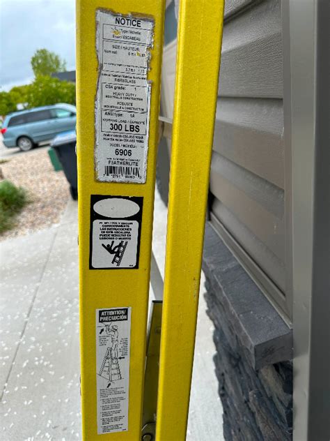 6ft Step Ladder Featherlite A1 Grade Ladders And Scaffolding Winnipeg