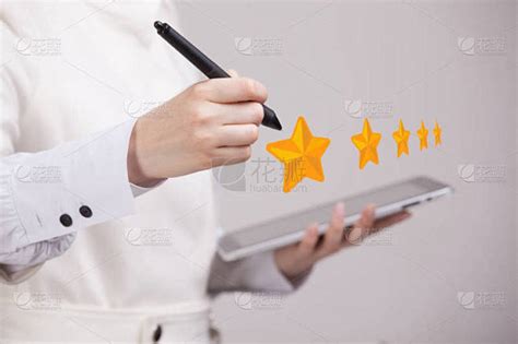 5 星级评分或排名，标杆管理概念。女人评估服务、 酒店、 餐厅