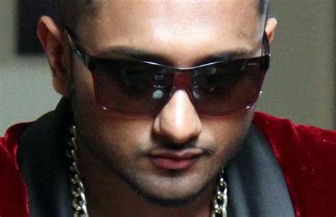 Yo Yo Honey Singh Photo Gallery Musician Pop Star Hot Photos And Wallpapers Of Yo Yo Honey Singh