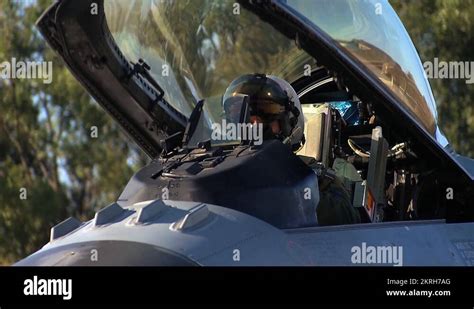F16 Cockpit Canopy Stock Videos And Footage Hd And 4k Video Clips Alamy