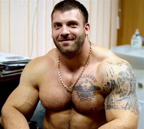 Pin De Ranj En Bearded Mucles Resultados Del Entrenamiento Cortes De Pelo Entrenamiento