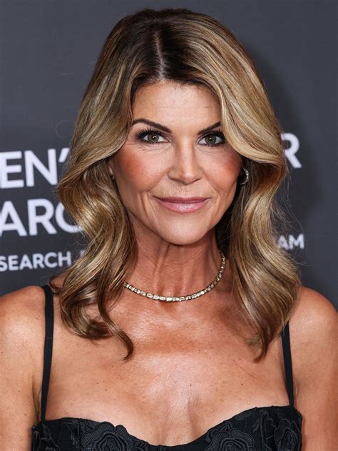 Lori Loughlin Attends An Unforgettable Evening 2025 Gala In La • Celebmafia