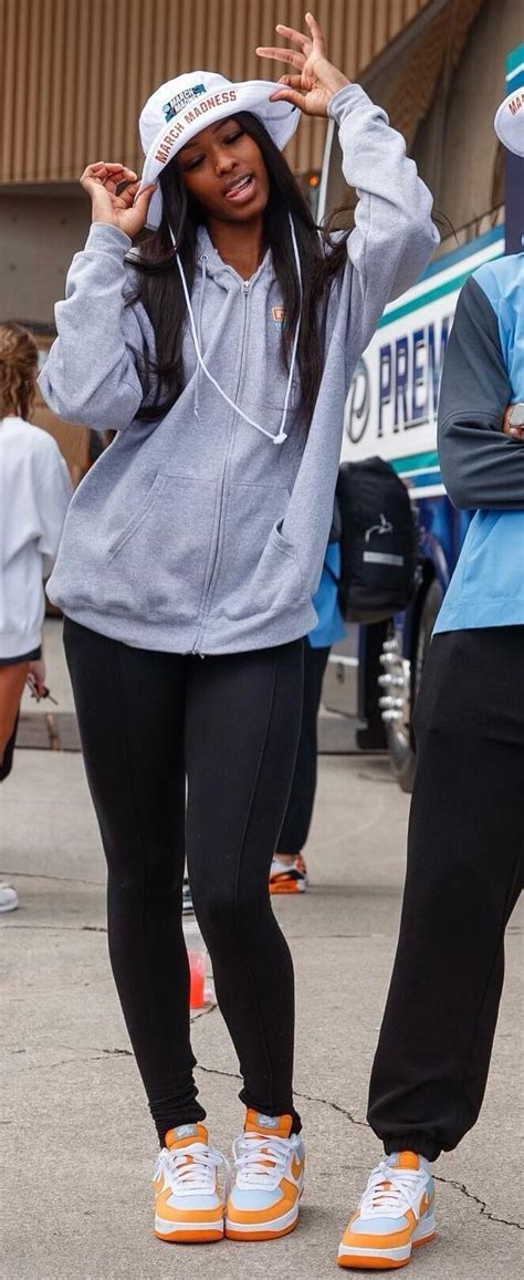 Miss Jaxson 313 Shesfreaky