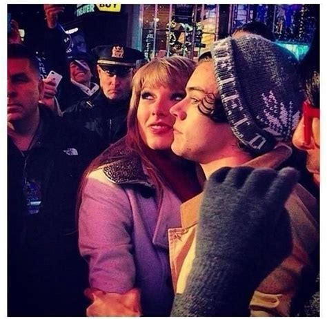 Hilarious One Direction Kiss You Parody Haylor Breakup Omfg Alma