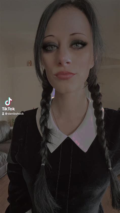 On Wednesdays We Wear Wednesday 🏻 Dani Sciacca Dani Sciacca