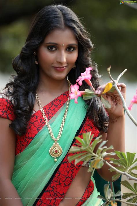 Teja Reddy Saree Shoot Saree Photoshoot Actresses