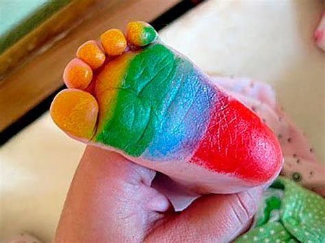 Идея за отпечатъци на бебешки крачета 1001 идеи