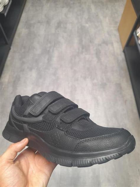 Кроссовки Asics — ціна 4389 грн у каталозі Кросівки Купити жіночі речі за доступною ціною на