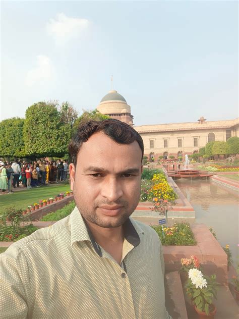 Mohd Shahzad Mohd Shahzad Added A New Photo