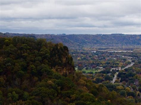 Granddad Bluff In La Crosse Wi Offers Stunning Fall Color Views