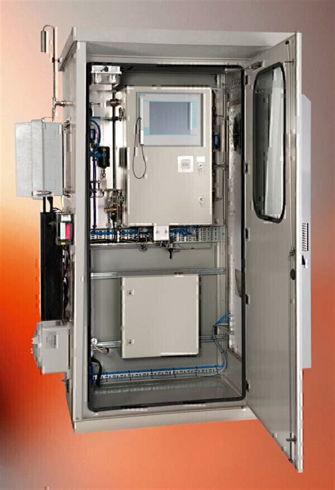 Gas Analyser System Based On Microsystem Technology For Direct Process