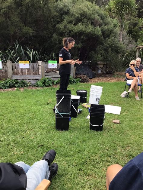 Qanda With Kaipātiki Community Composting Hub Compost Collective
