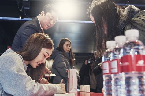 [daily Look] 김연아 뉴발란스 ‘nb 연아다운 패션서울