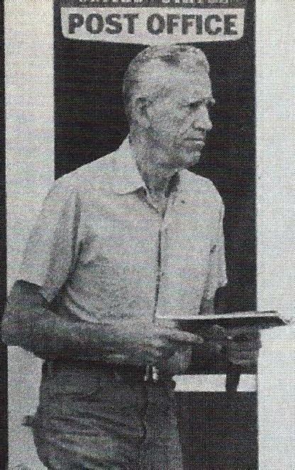 A Rare Photo Of The Reclusive Writer J D Salinger In 1979 How To