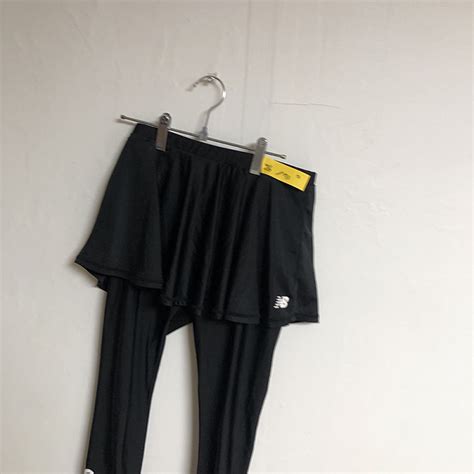 뉴발란스 여성 레깅스바지 26인치 만원 티셔츠 캐쥬얼의류 중고나라