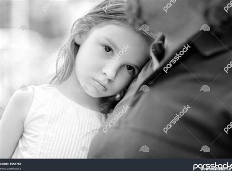 عکس دختر سیاه سفید