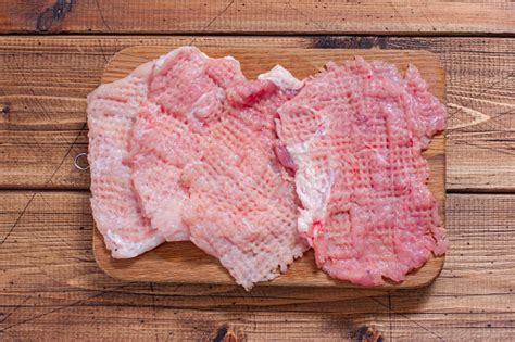 돼지고기와 버섯 롤의 준비 단계고기 준비 갈비 평면도 수평 0명에 대한 스톡 사진 및 기타 이미지 0명 감자튀김 고기 Istock